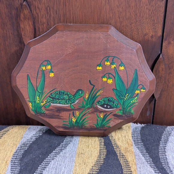Vintage | Art | Vintage Wooden Plaque With Painted Turtle Design | Poshmark